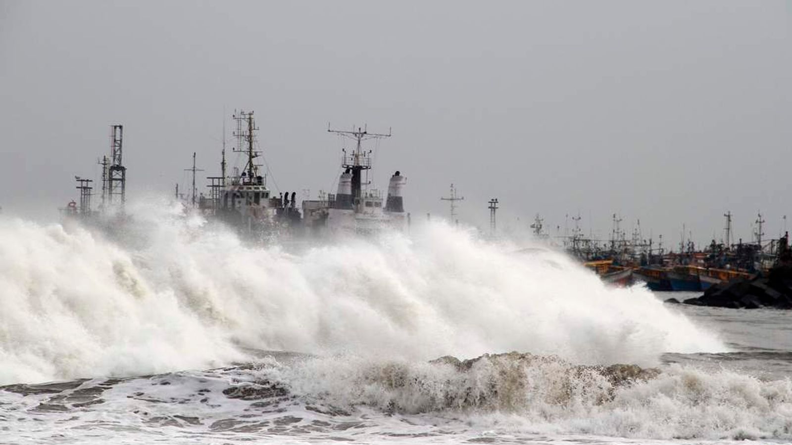 Cyclone Phailin: Thousands Flee In East India | World News | Sky News
