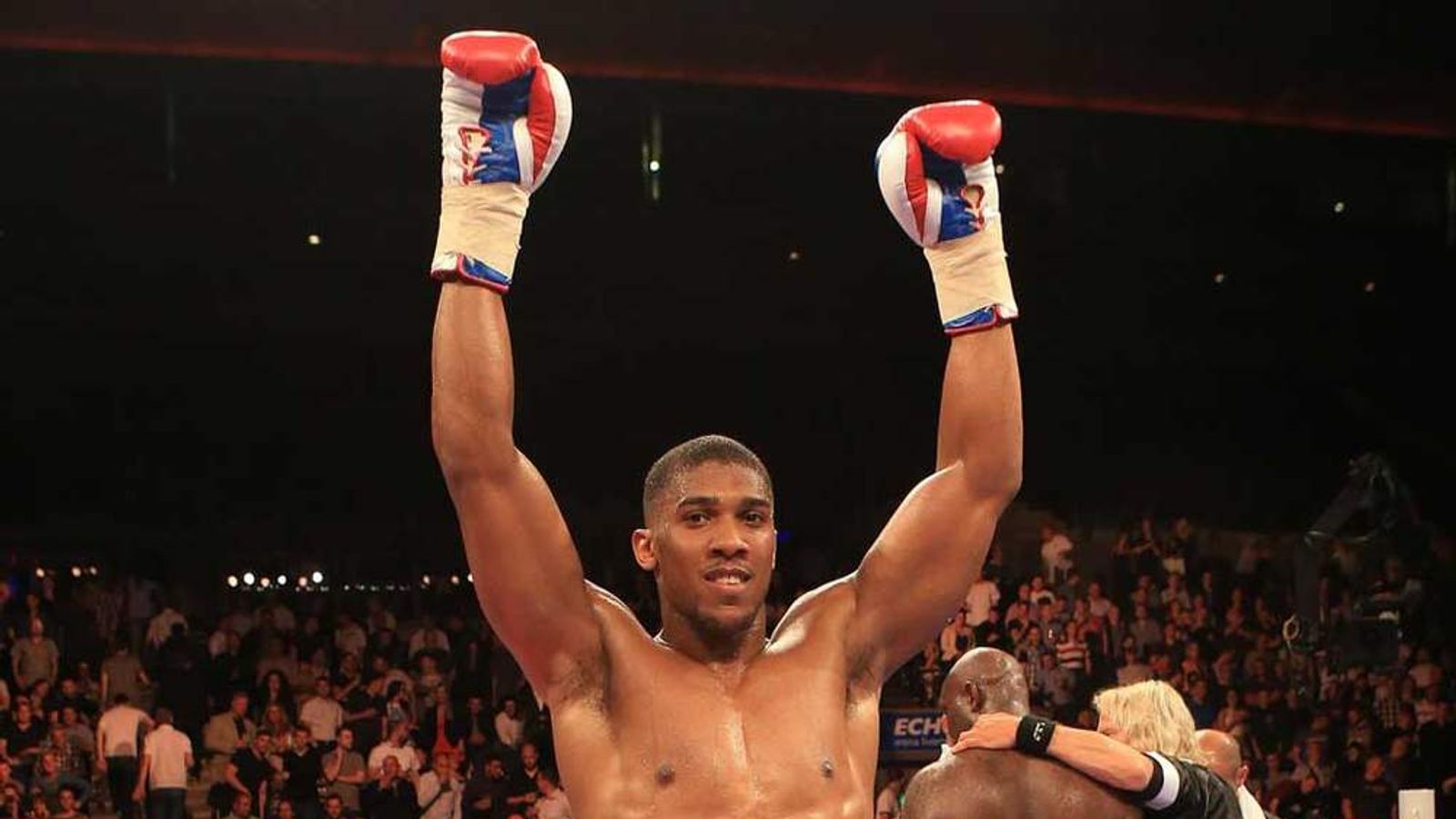 Joshua v Whyte Clash Going Ahead | Scoop News | Sky News