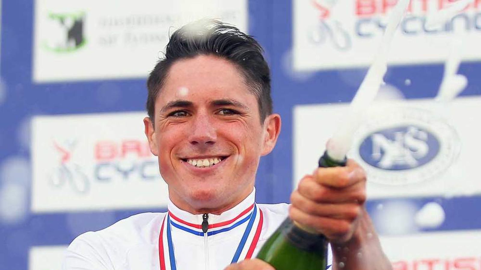 Kennaugh Claims British Title | Scoop News | Sky News