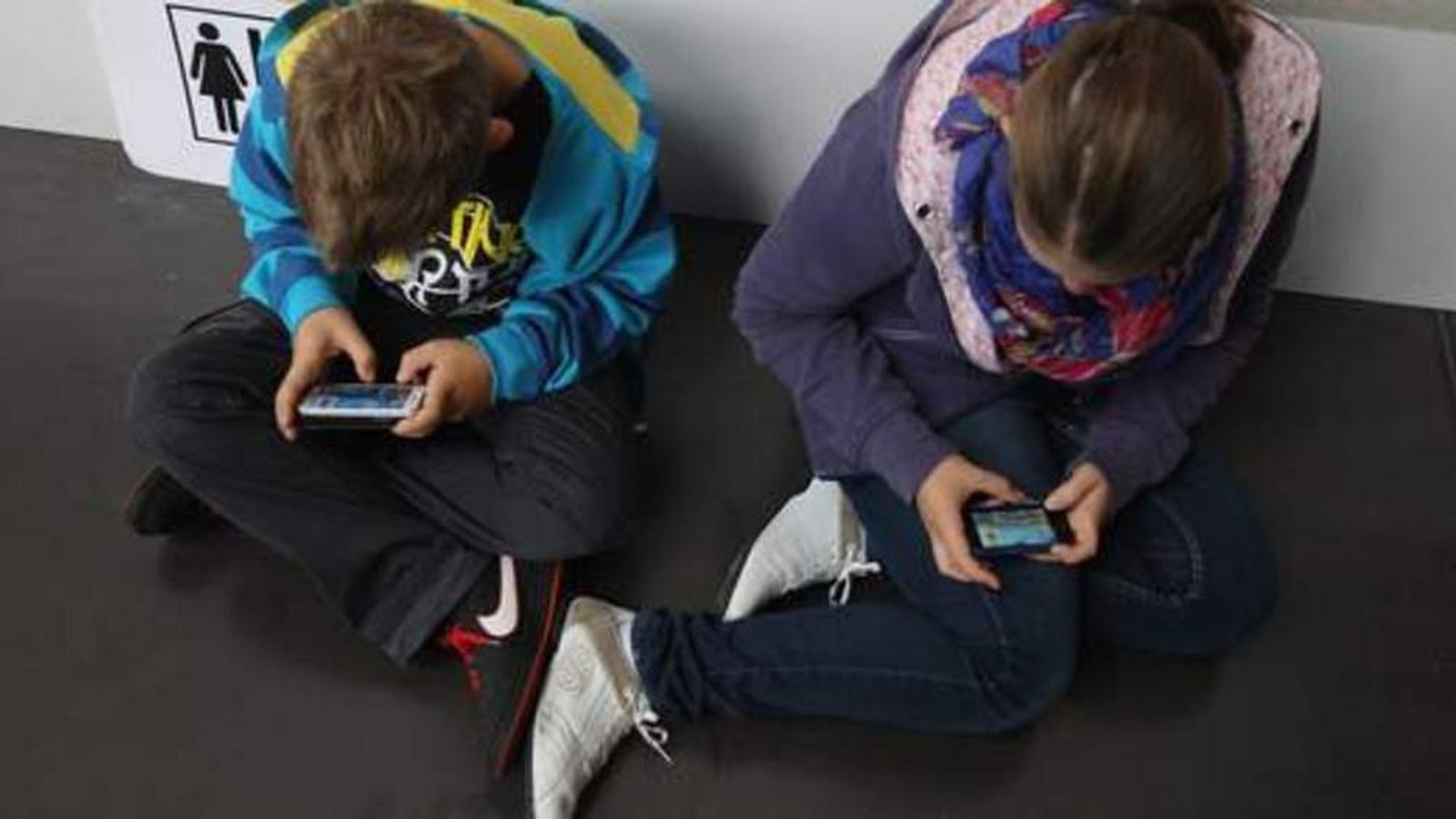 Mobiles 'Harmful' To Our Social Lives - Study | Science, Climate & Tech ...