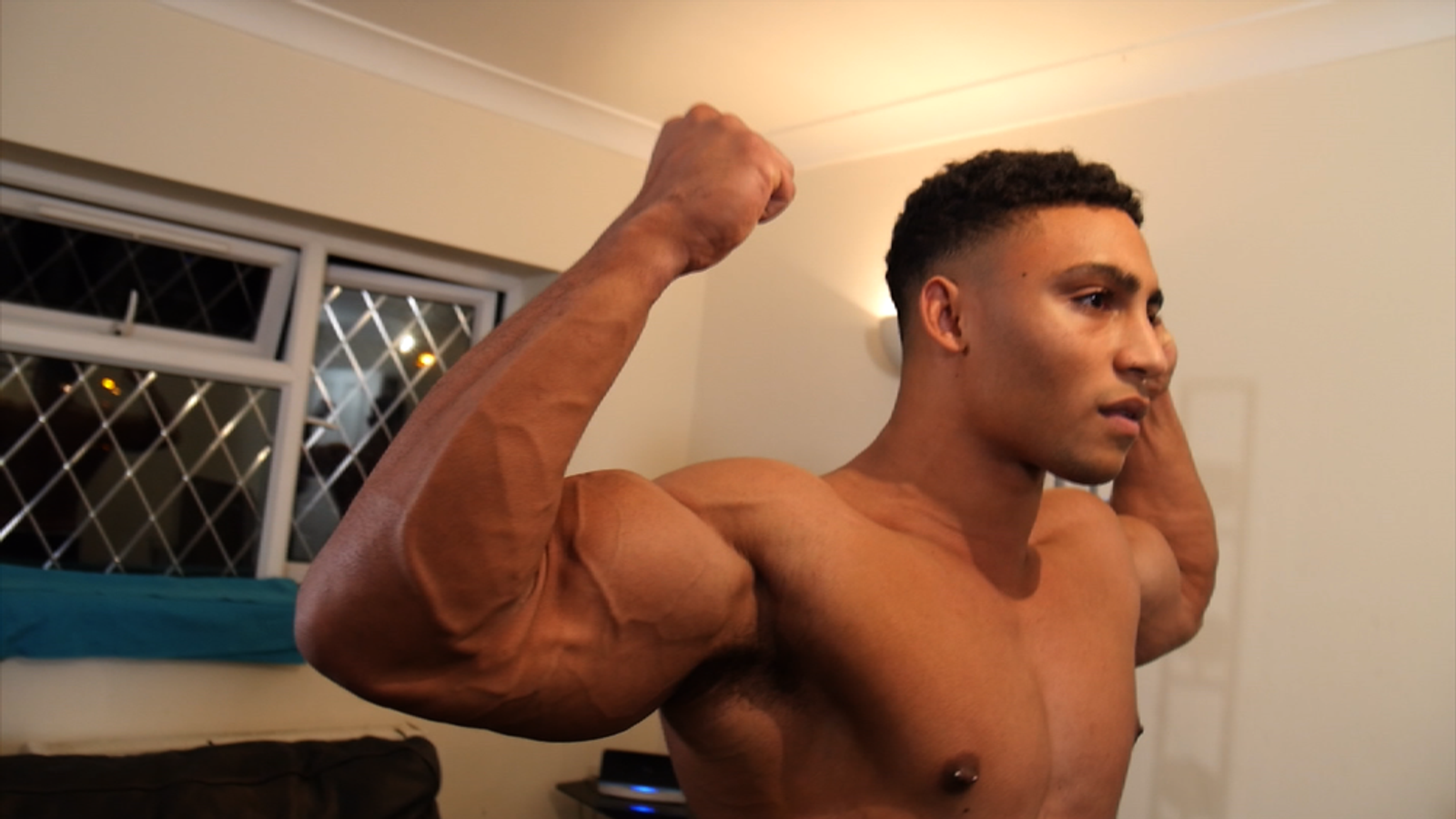 Louis Takes Steroids To Help Him Train, How Does His Girlfriend Cope ...
