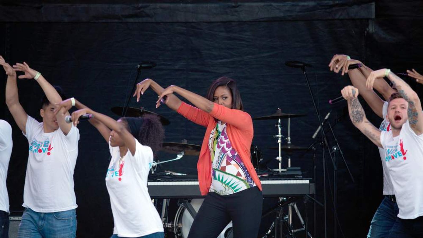 Michelle Obama's Dance At White House Easter Egg Roll | Scoop News ...