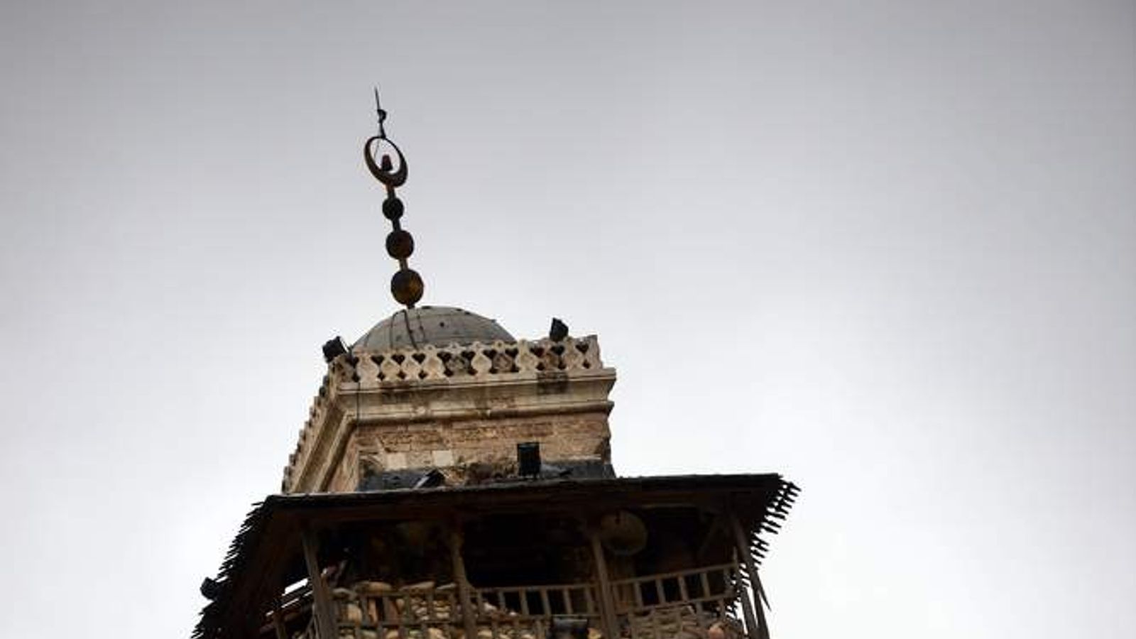Syria: Minaret Of Famous Mosque Destroyed | World News | Sky News