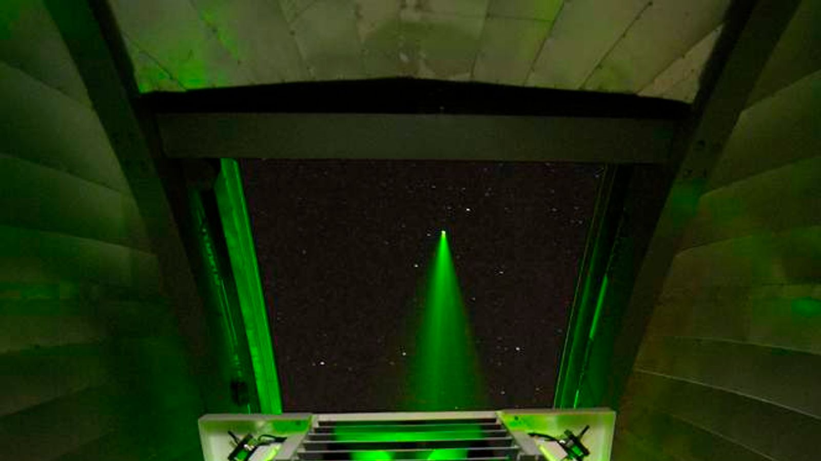 Nasa Fires Lasers At Moon For Fast Downloads | Science, Climate & Tech ...