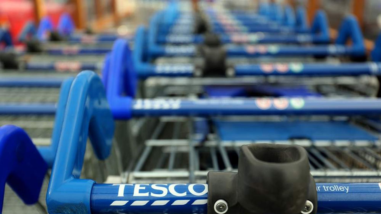 Tesco Faces Criminal Probe Over Profits Crisis | Money News | Sky News