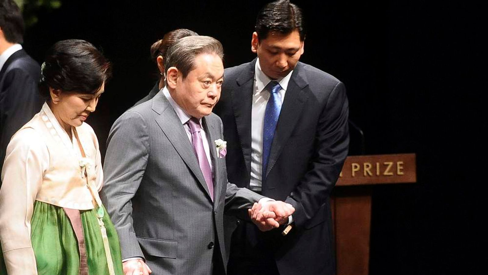 Samsung Boss Wins Sibling Inheritance Battle | Money News | Sky News