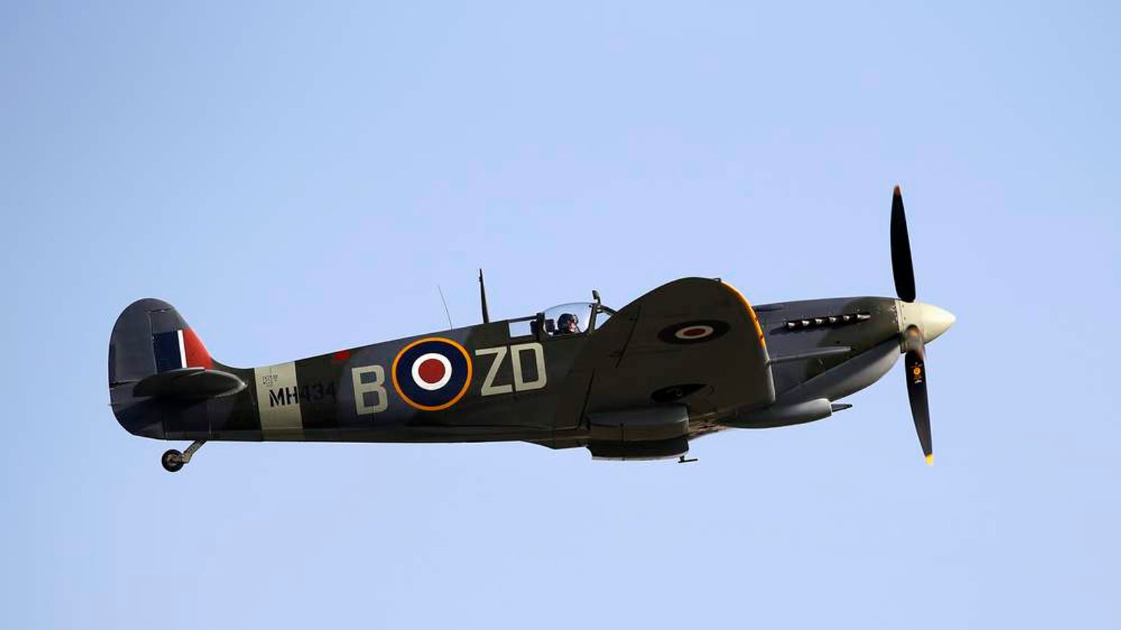 Burma Spitfires: Team To Start Dig For Lost Planes | World News | Sky News