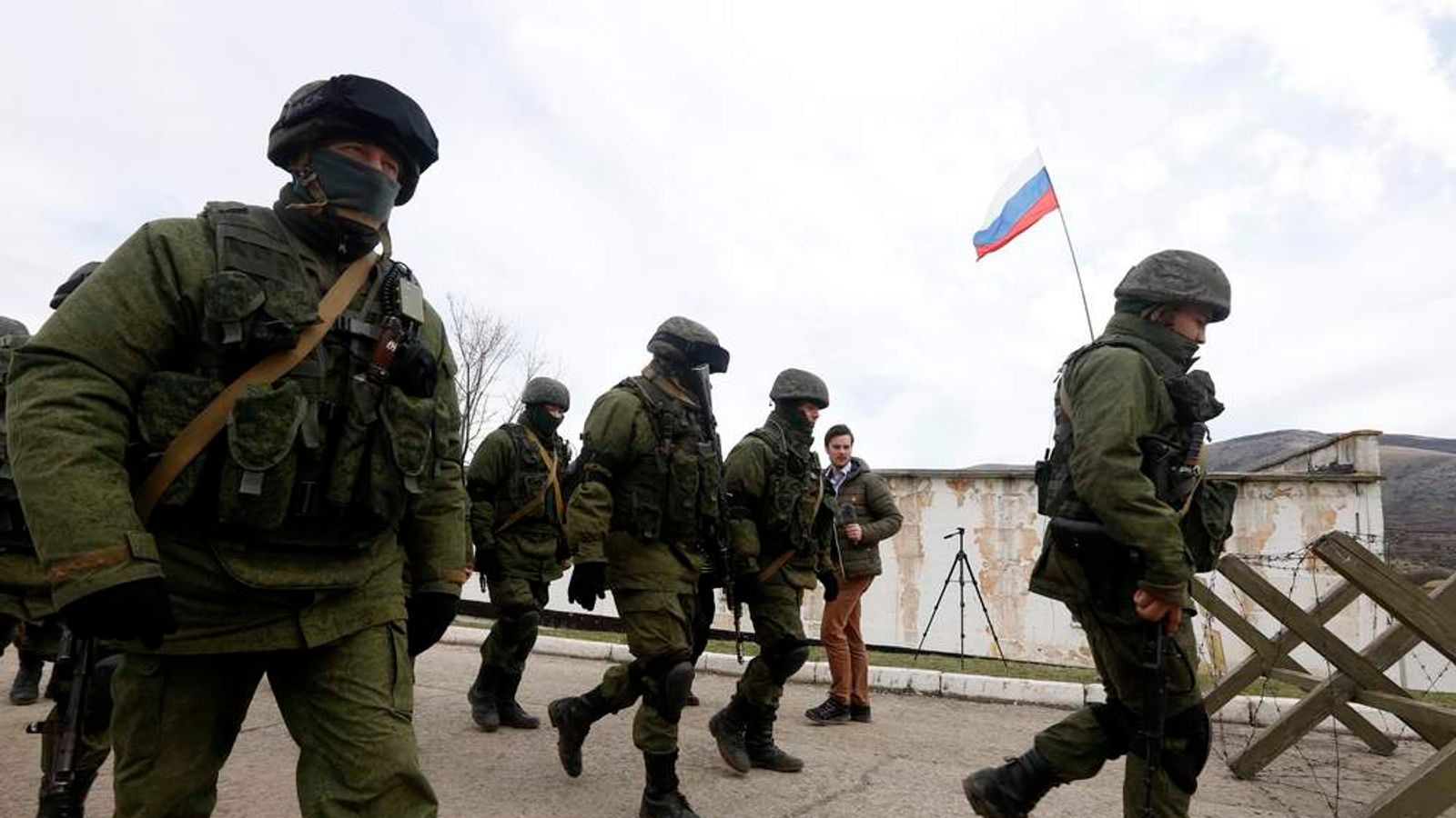 Putin 'Repeating Georgia Tactics' In Crimea | World News | Sky News