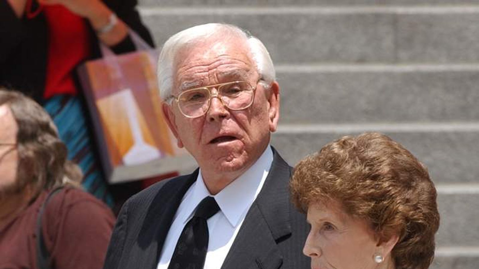 American Televangelist Robert Schuller Dies | US News | Sky News