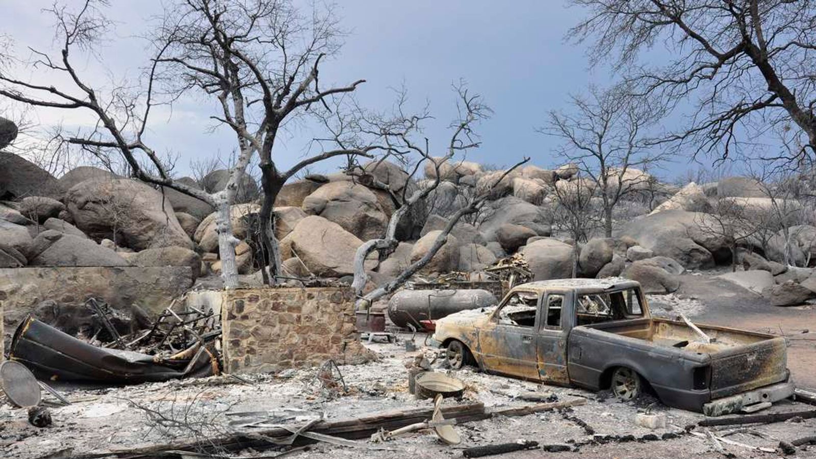 Yarnell: Report Into Deaths Of 19 Firefighters | US News | Sky News