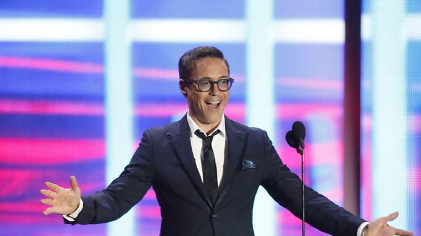 Robert Downey Jr Pardoned For Drug Conviction | Ents & Arts News | Sky News