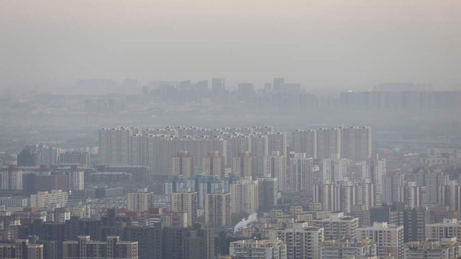 Beijing Issues Second Smog 'Red Alert' Of Month | World News | Sky News