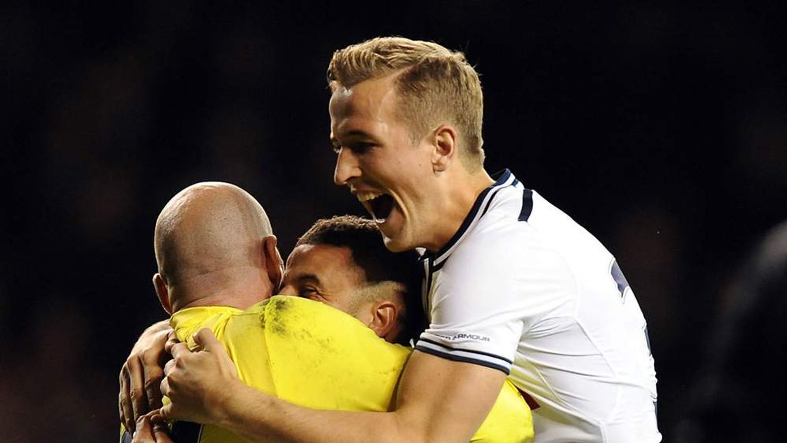 Spurs Win Penalty Shootout | Scoop News | Sky News