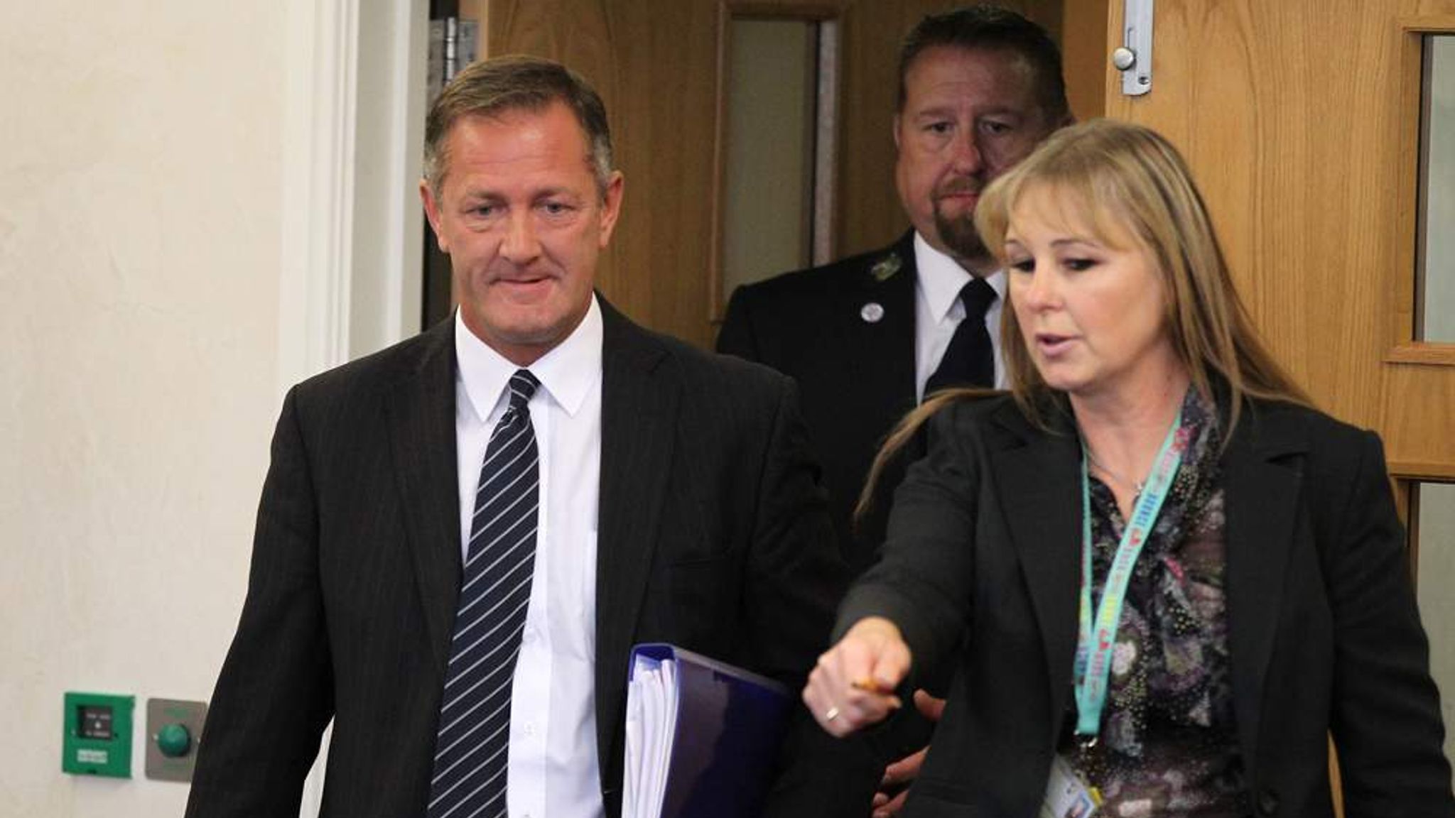 Sex Abuse Victims Jeer Rotherham Police Chief | UK News | Sky News