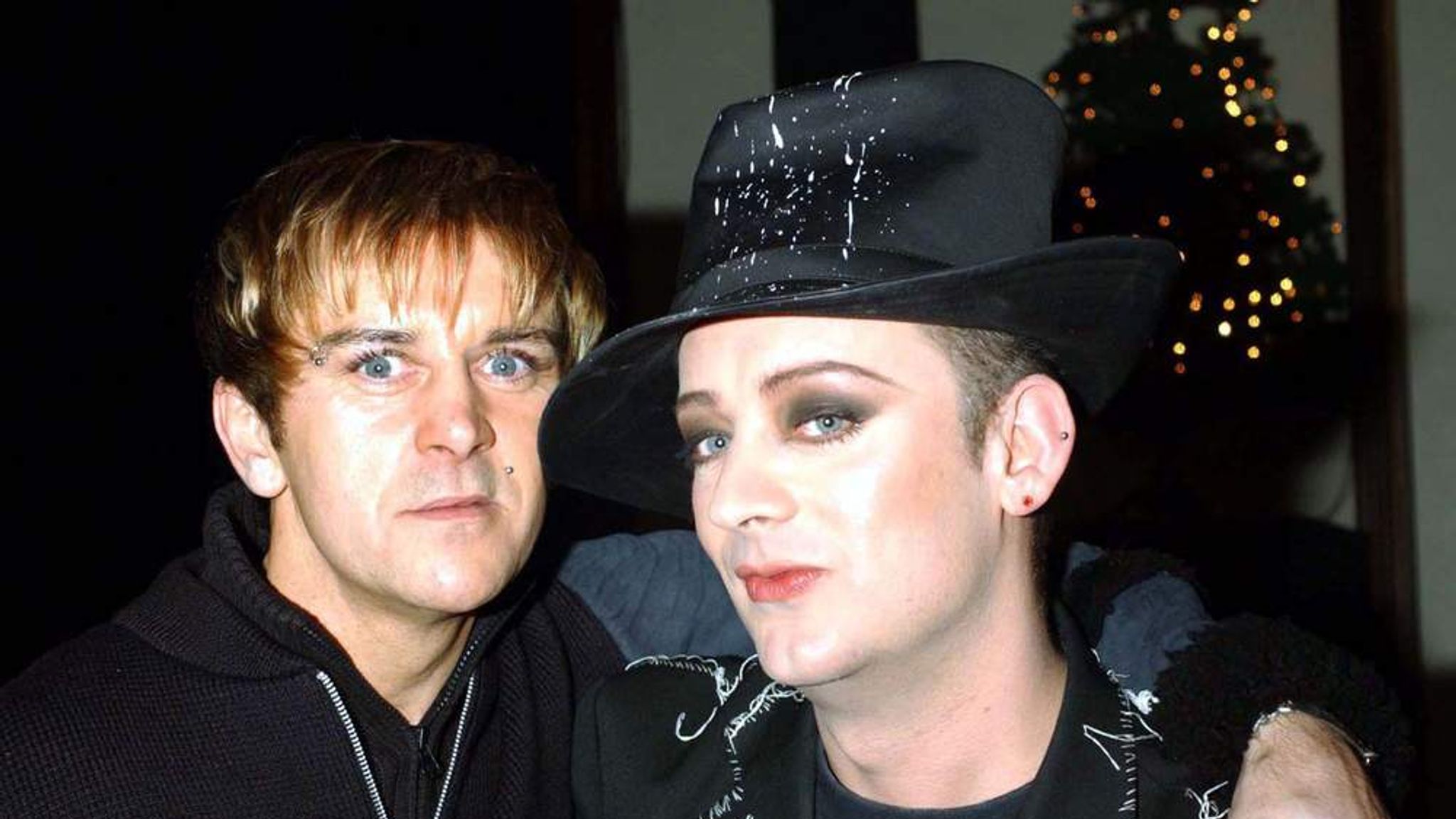 New Romantic Pioneer Steve Strange Dies | Ents & Arts News | Sky News