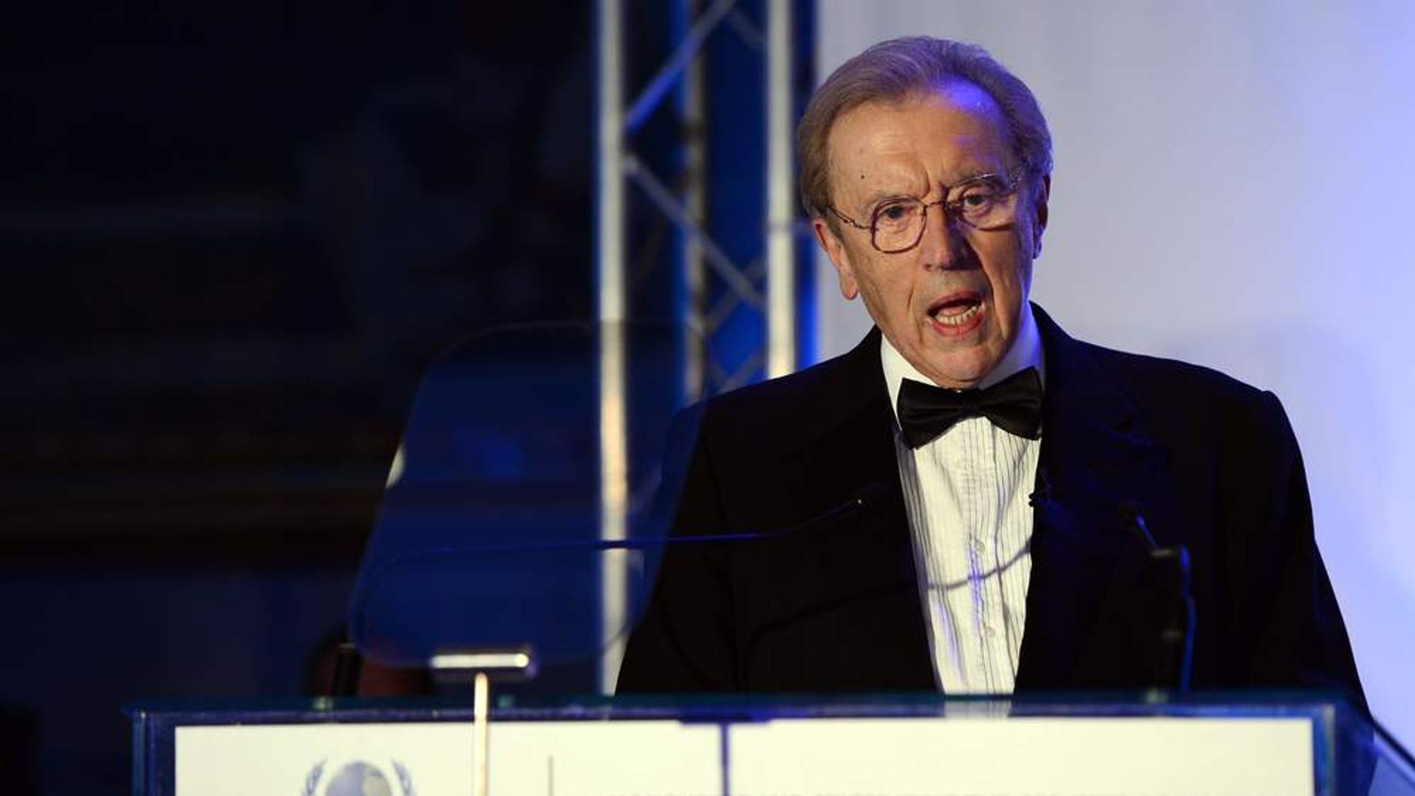 Sir David Frost Dies Of Heart Attack On Ship | UK News | Sky News