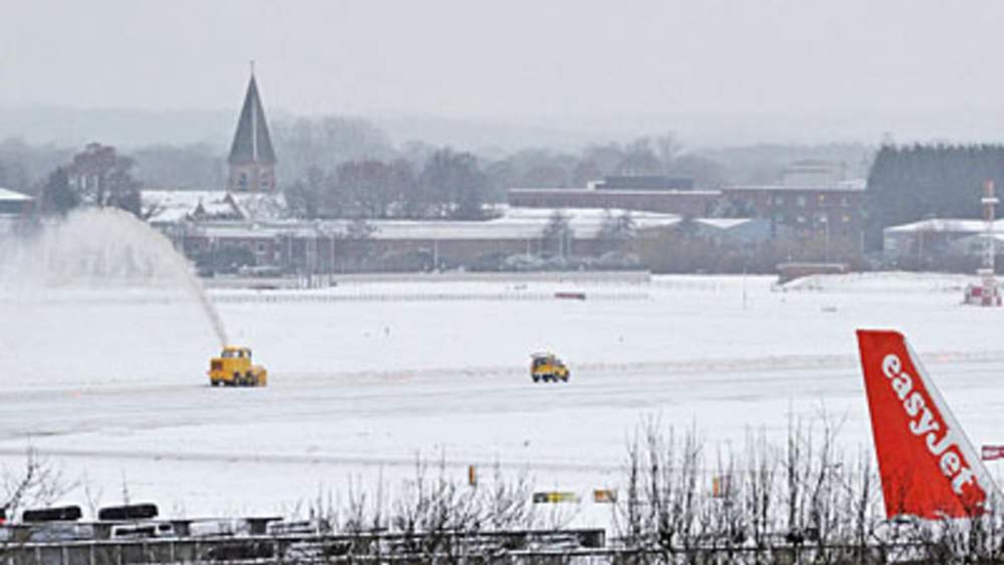 Gatwick Snow Sees Passenger Numbers Slide | Money News | Sky News