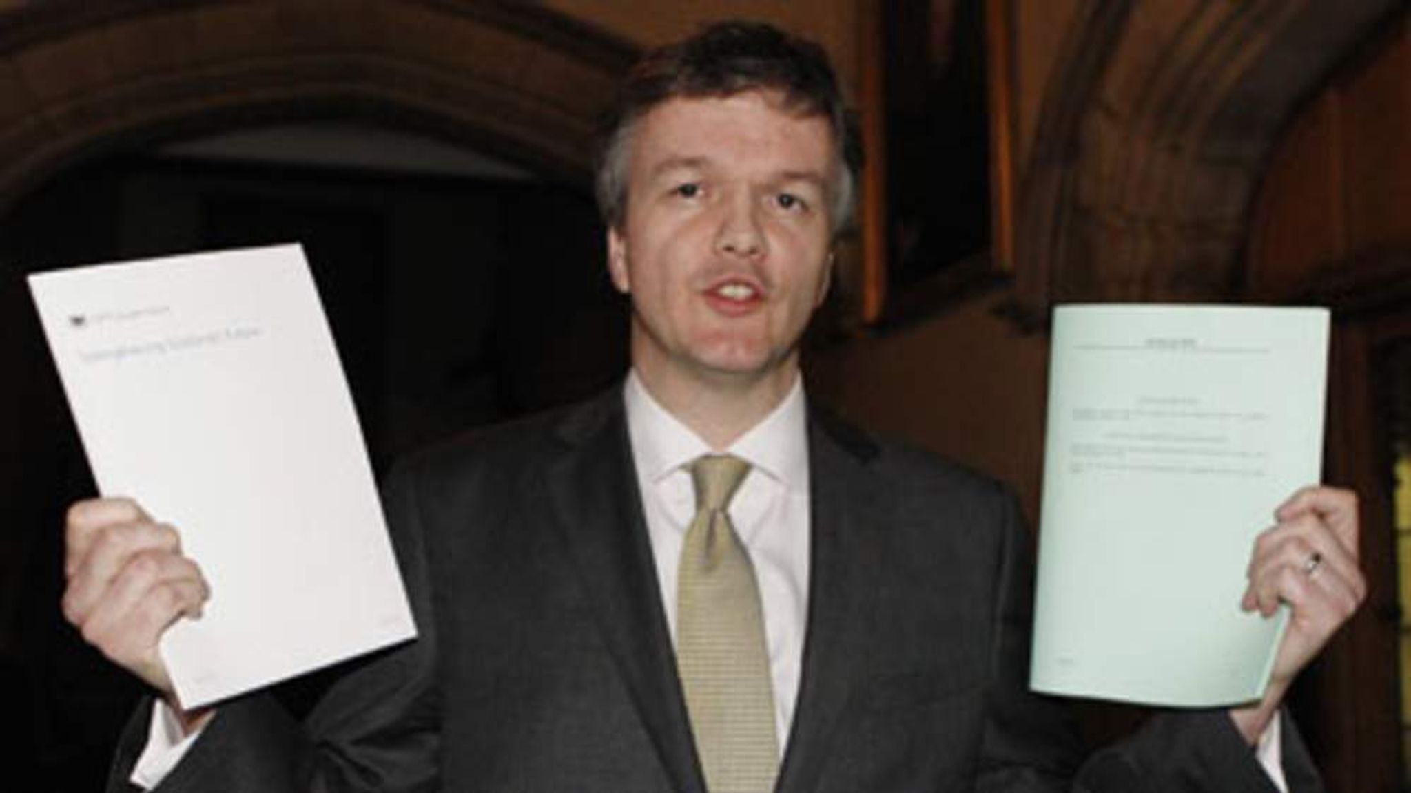 Bill Walker: Law Change Could Make Him Quit | UK News | Sky News