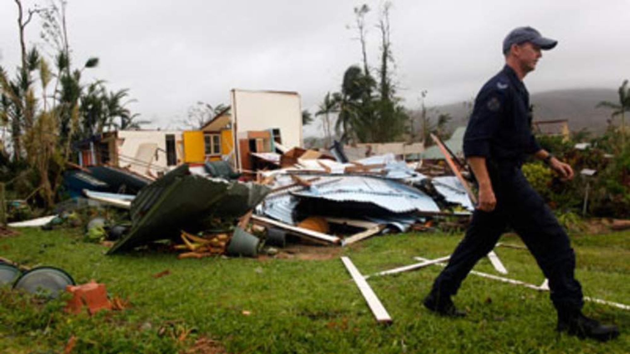 Queensland Survives Wrath Of Cyclone Yasi | World News | Sky News