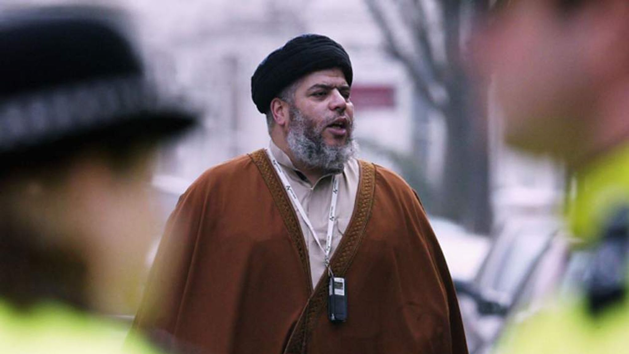 Radical Cleric Hamza Can Be Extradited To US | UK News | Sky News