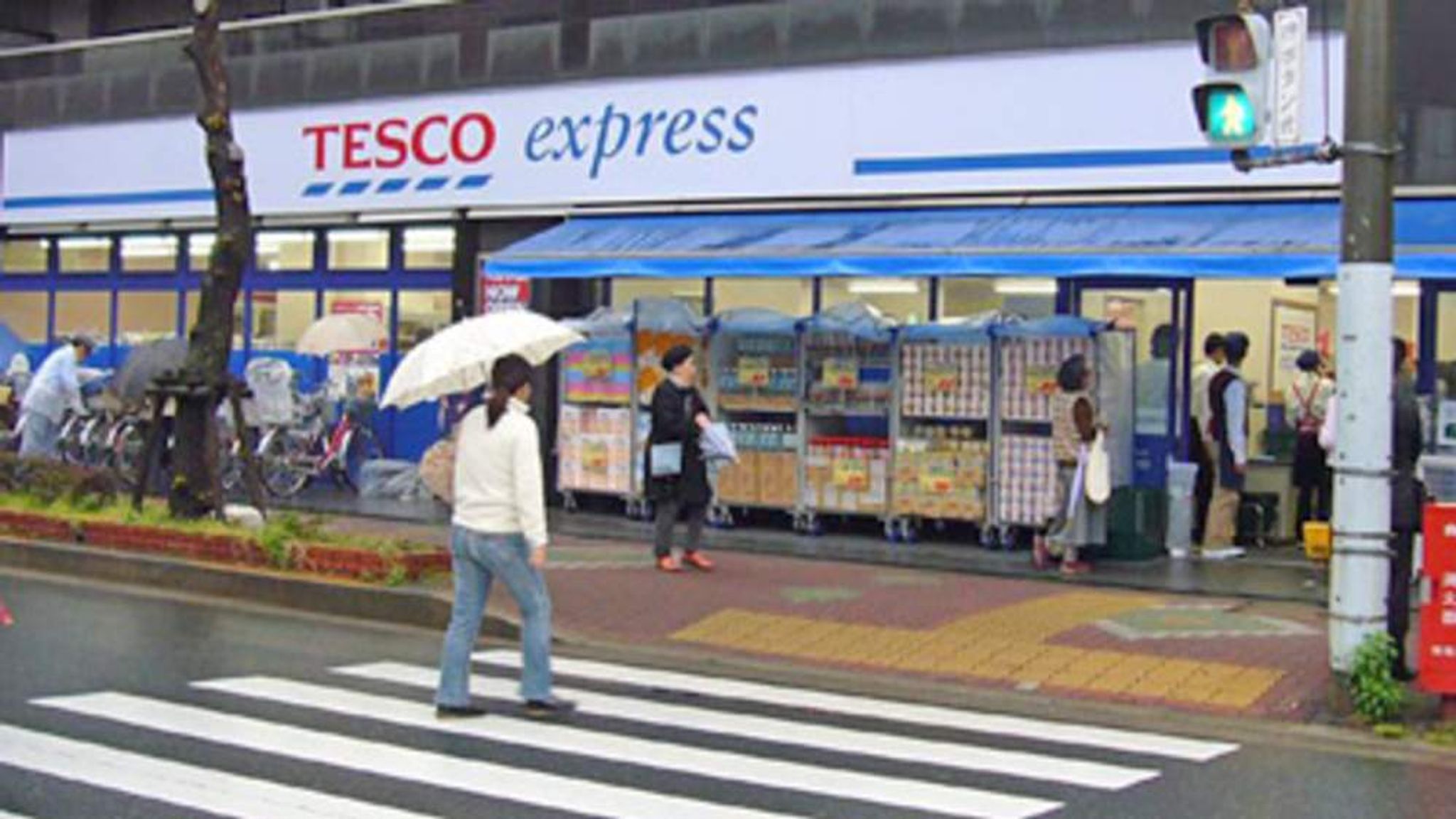 Sun Sets On Tesco's Foray Into Japan Market | Scoop News | Sky News