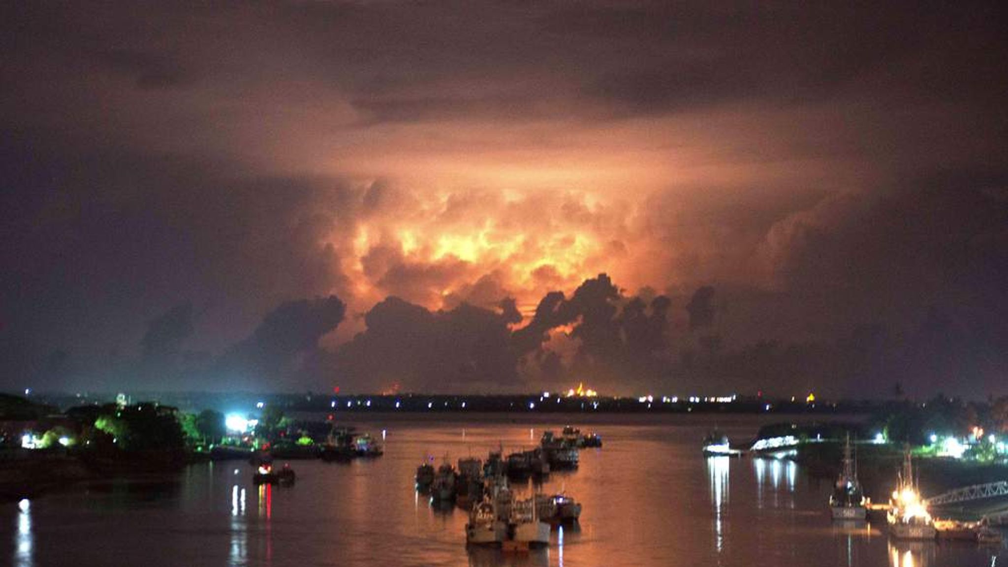 Burma: Boat Capsizes In Cyclone Evacuation | World News | Sky News