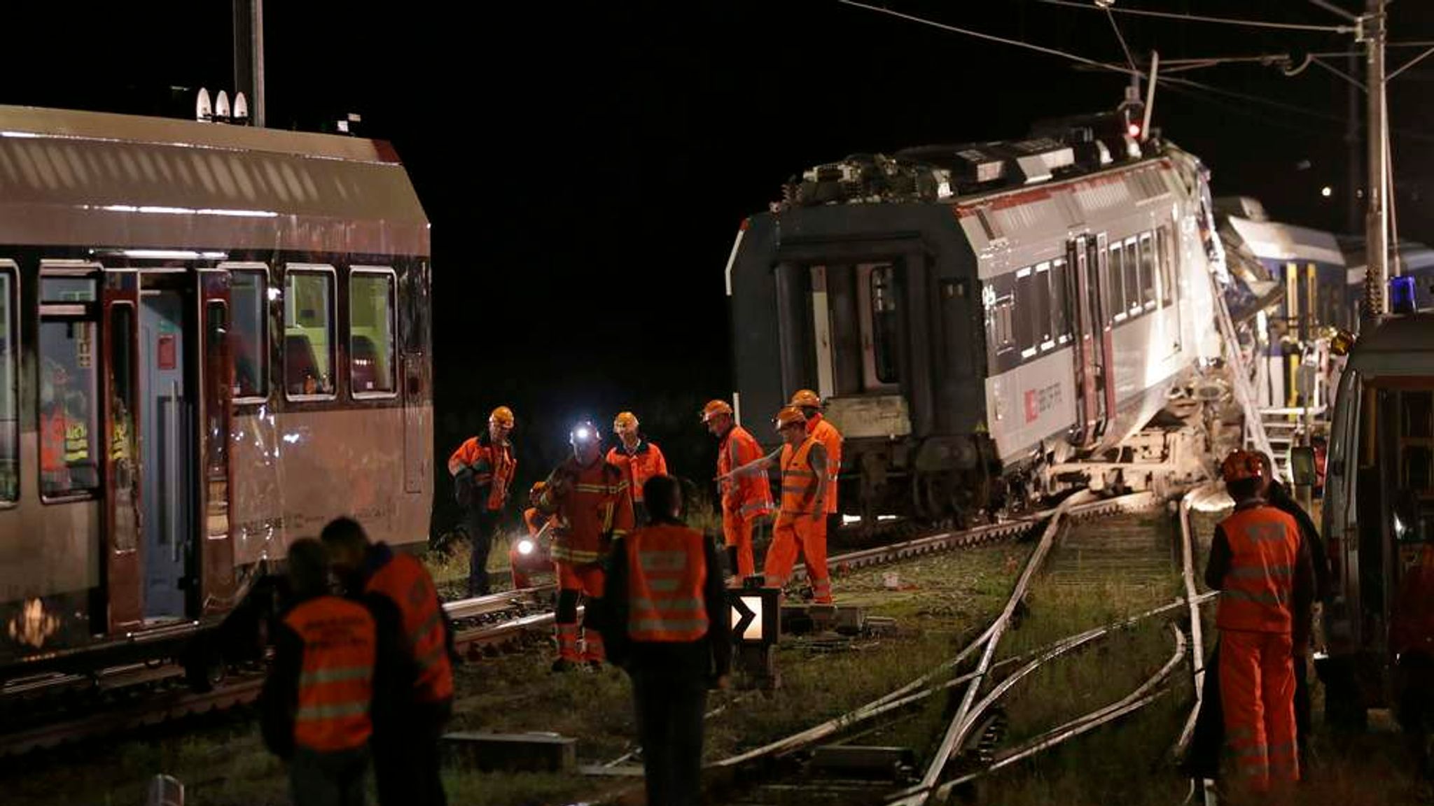 Swiss Train Crash: 35 Passengers Injured | World News | Sky News