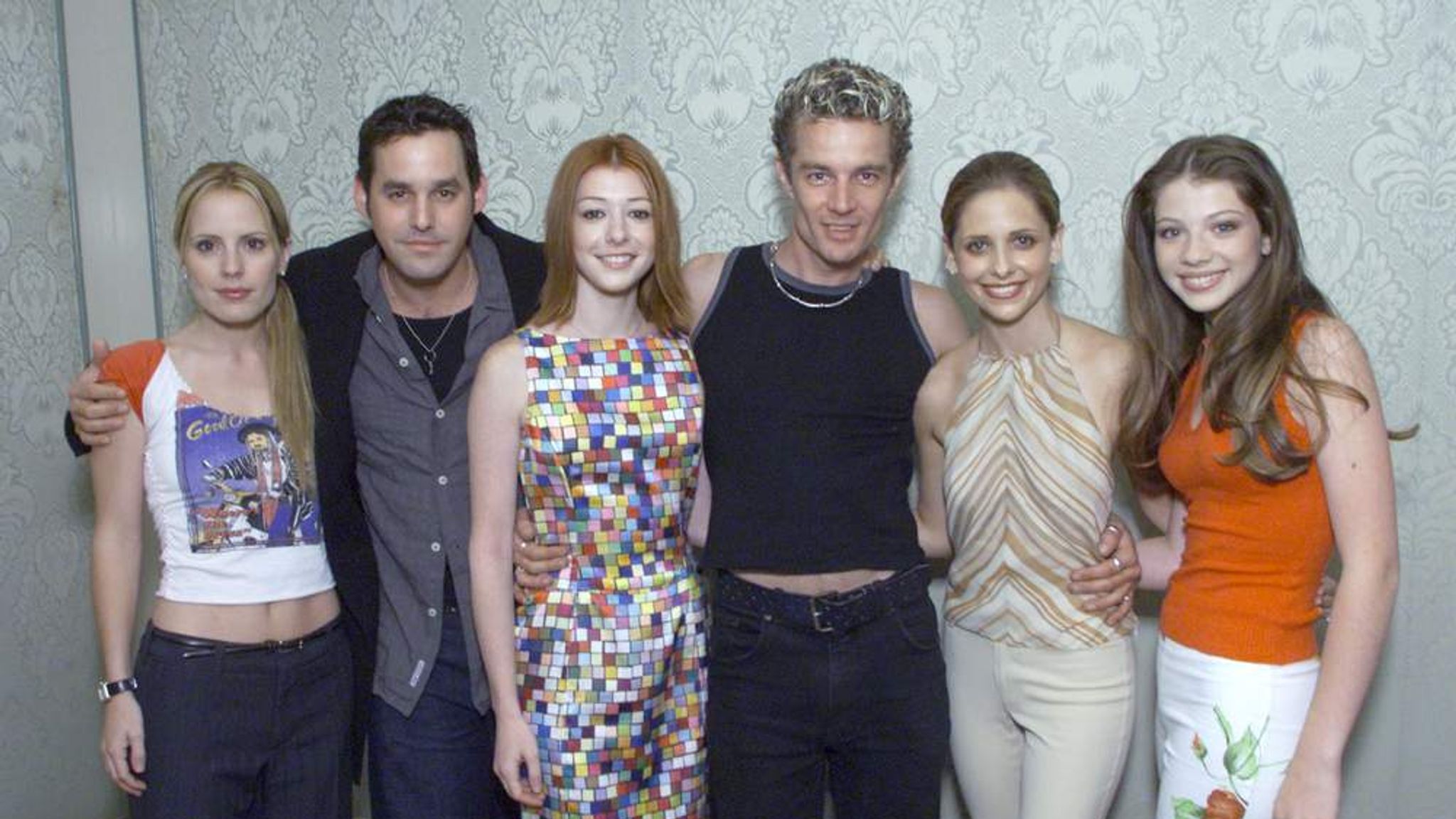 Buffy The Vampire Slayer's Robin Sachs Dies | Ents & Arts News | Sky News