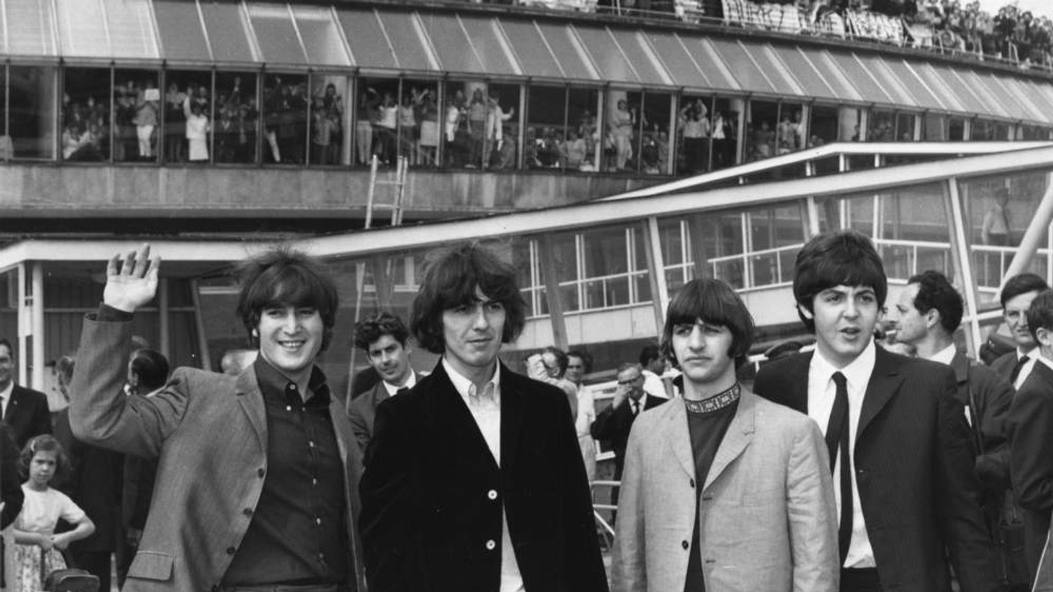 Sid Bernstein: Legendary Music Promoter Dies | Ents & Arts News | Sky News