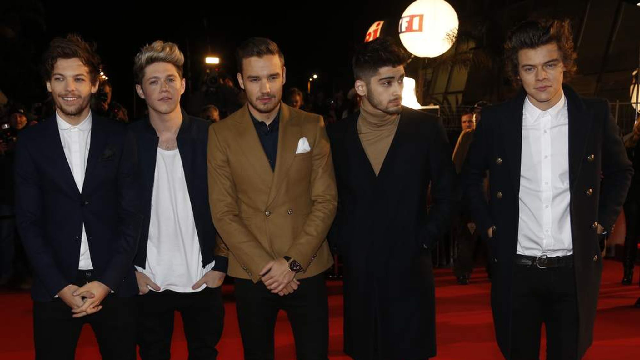 Liam Payne: 1D Star 'Sorry' Over Ledge Photo | Ents & Arts News | Sky News