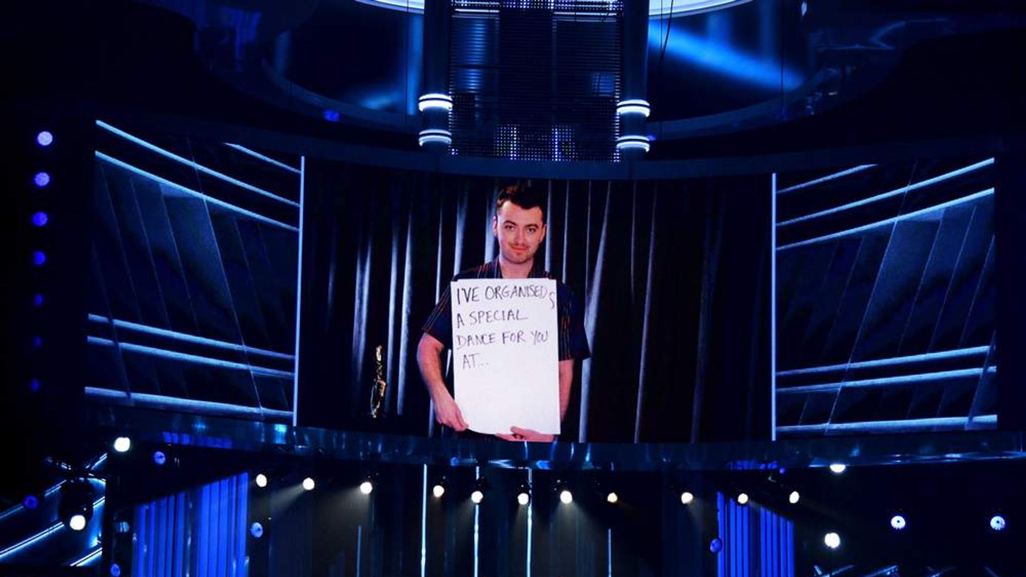 One Direction Share Billboard Prizes With Zayn | Ents & Arts News | Sky ...
