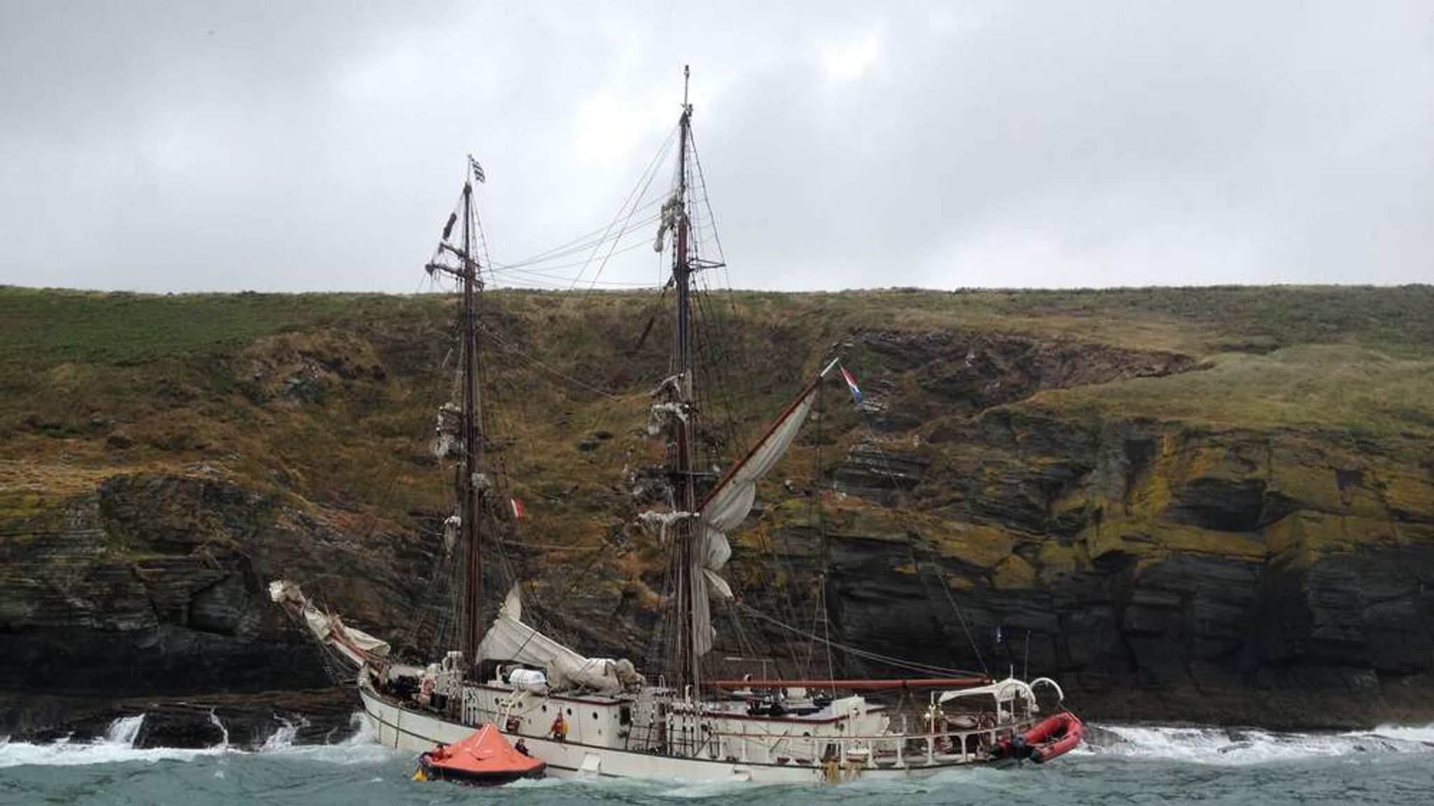 Tall Ship Astrid Sinks After Hitting Rocks | World News | Sky News