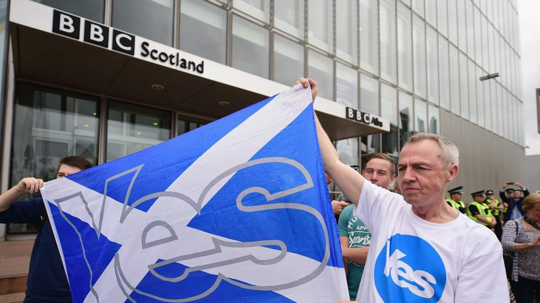 Scotland Campaign Trail 'Sours', Says Darling | Politics News | Sky News