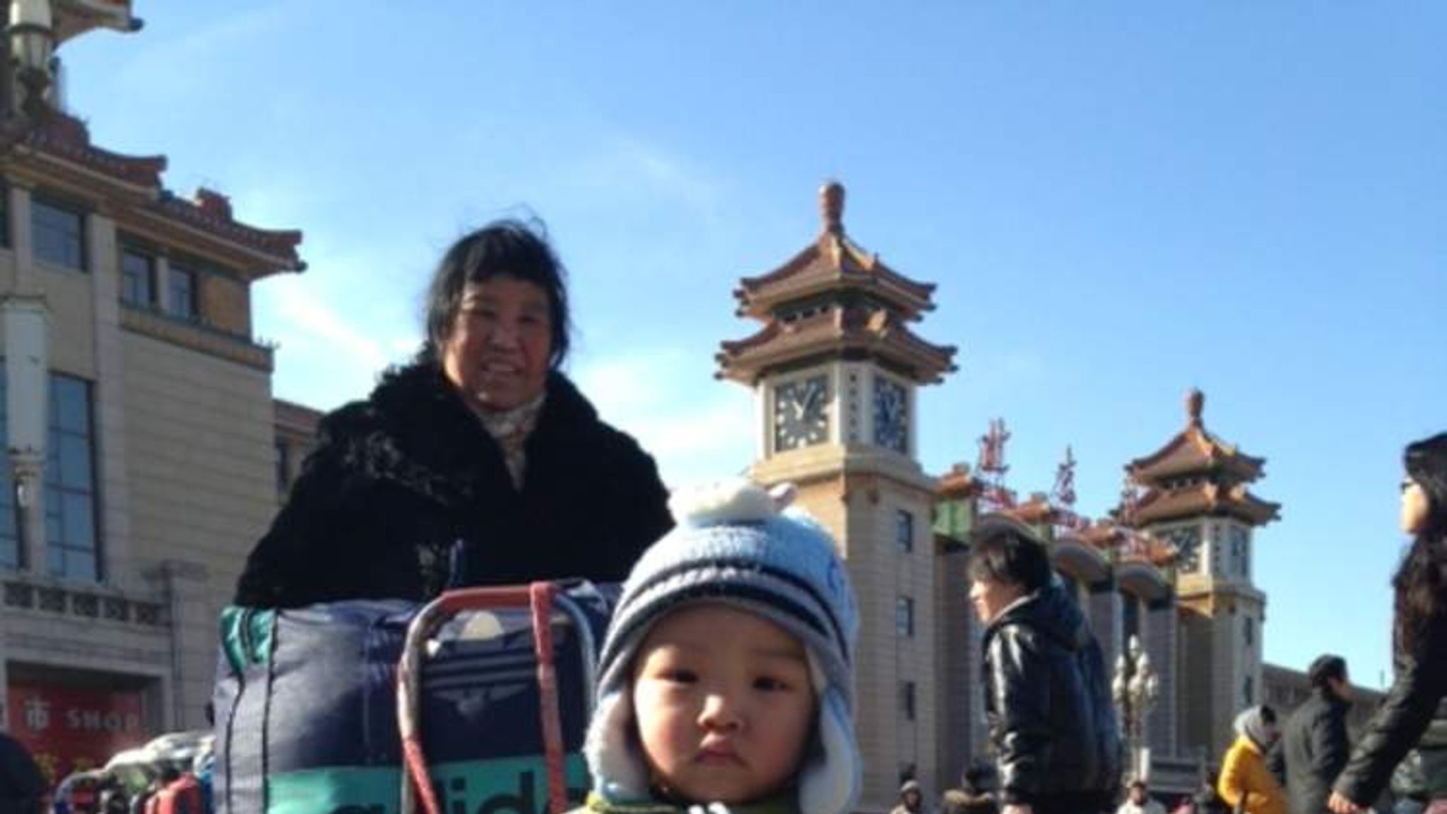 China: Mass Exodus Begins For Lunar New Year | World News | Sky News