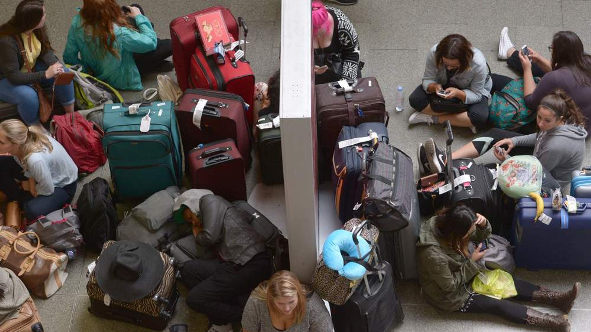 Calais Port Security Boosted After Strike Chaos | World News | Sky News
