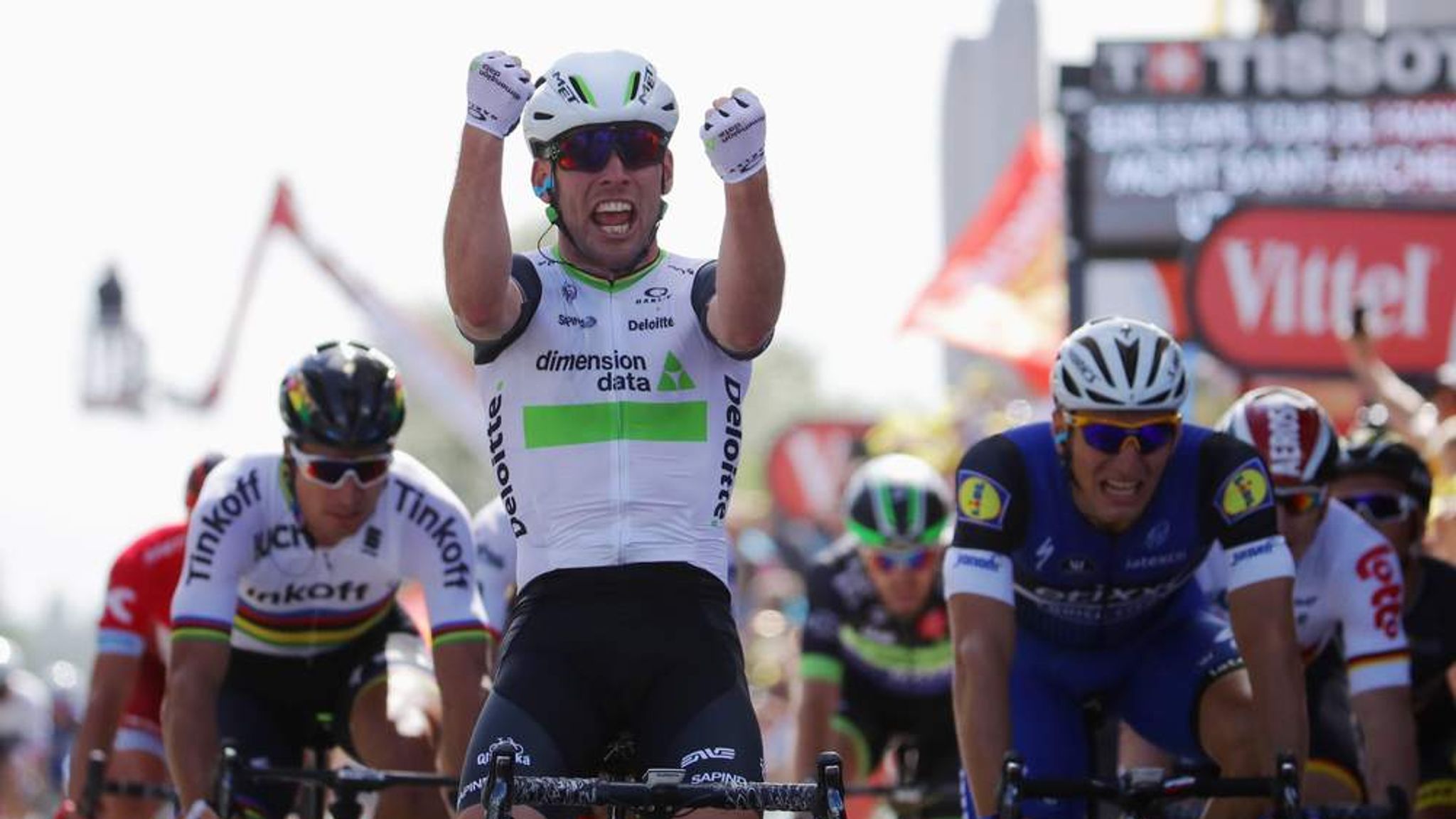 Cavendish 'Incredibly Proud' Of Yellow Jersey | Scoop News | Sky News