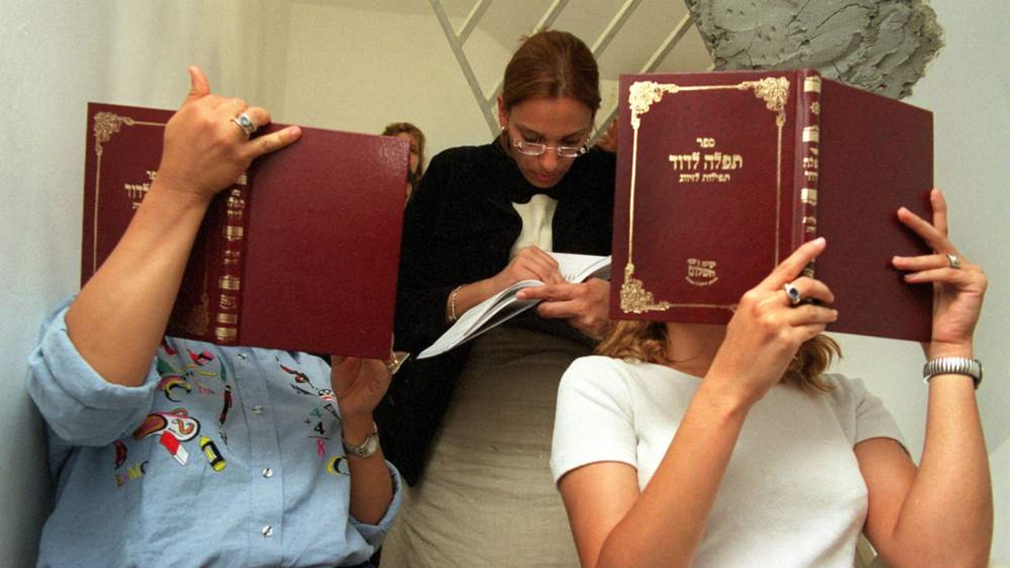 Four Rabbis Charged Over Divorce Abductions | US News | Sky News