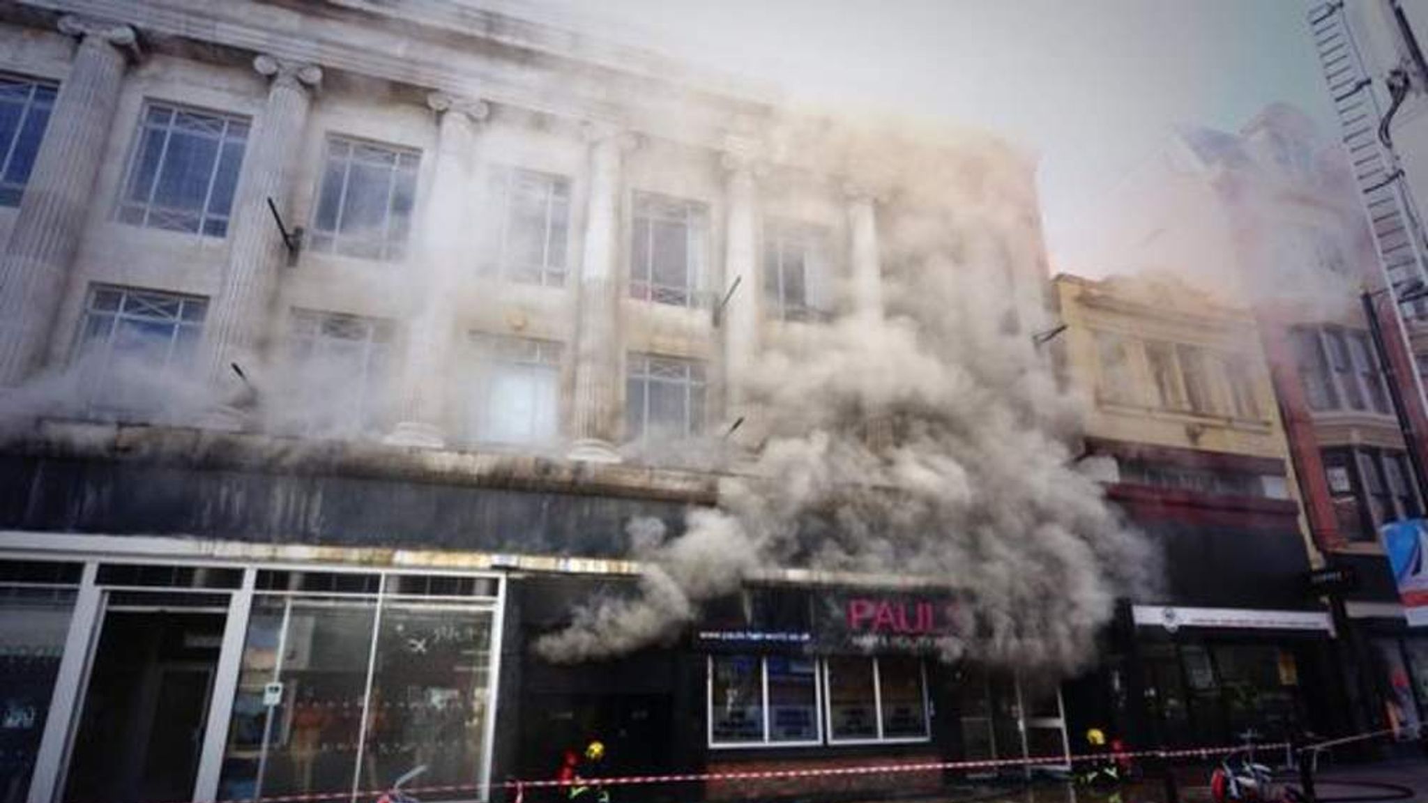 Manchester Fire: Crews Tackle City Centre Blaze | UK News | Sky News