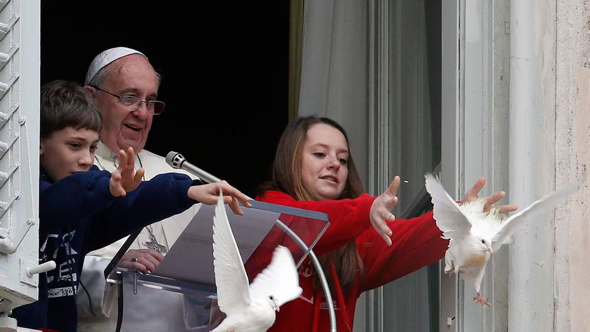 Pope's Doves Attacked During Vatican Prayers | World News | Sky News