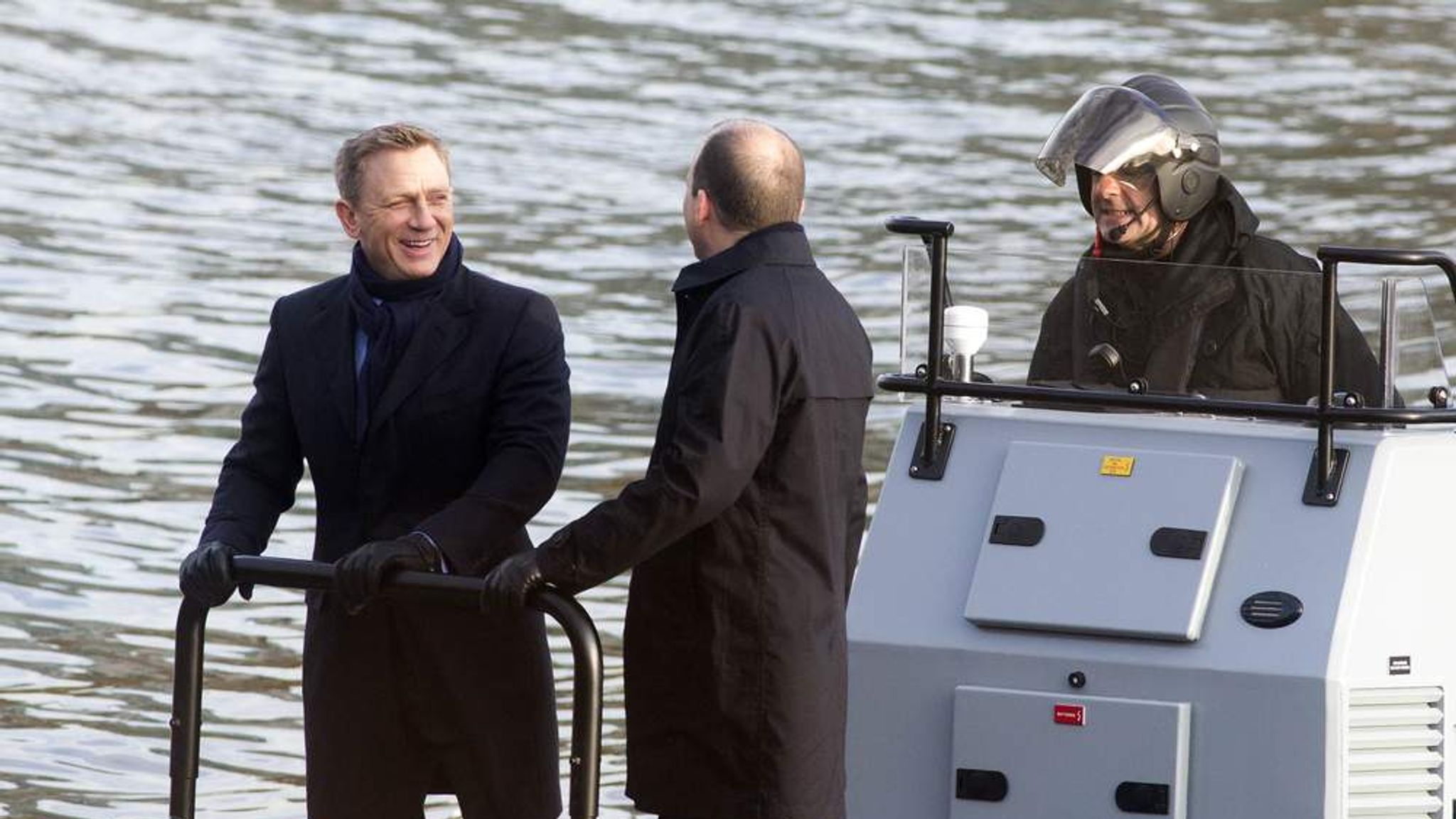 Daniel Craig Spotted Filming Spectre In London | Ents & Arts News | Sky ...