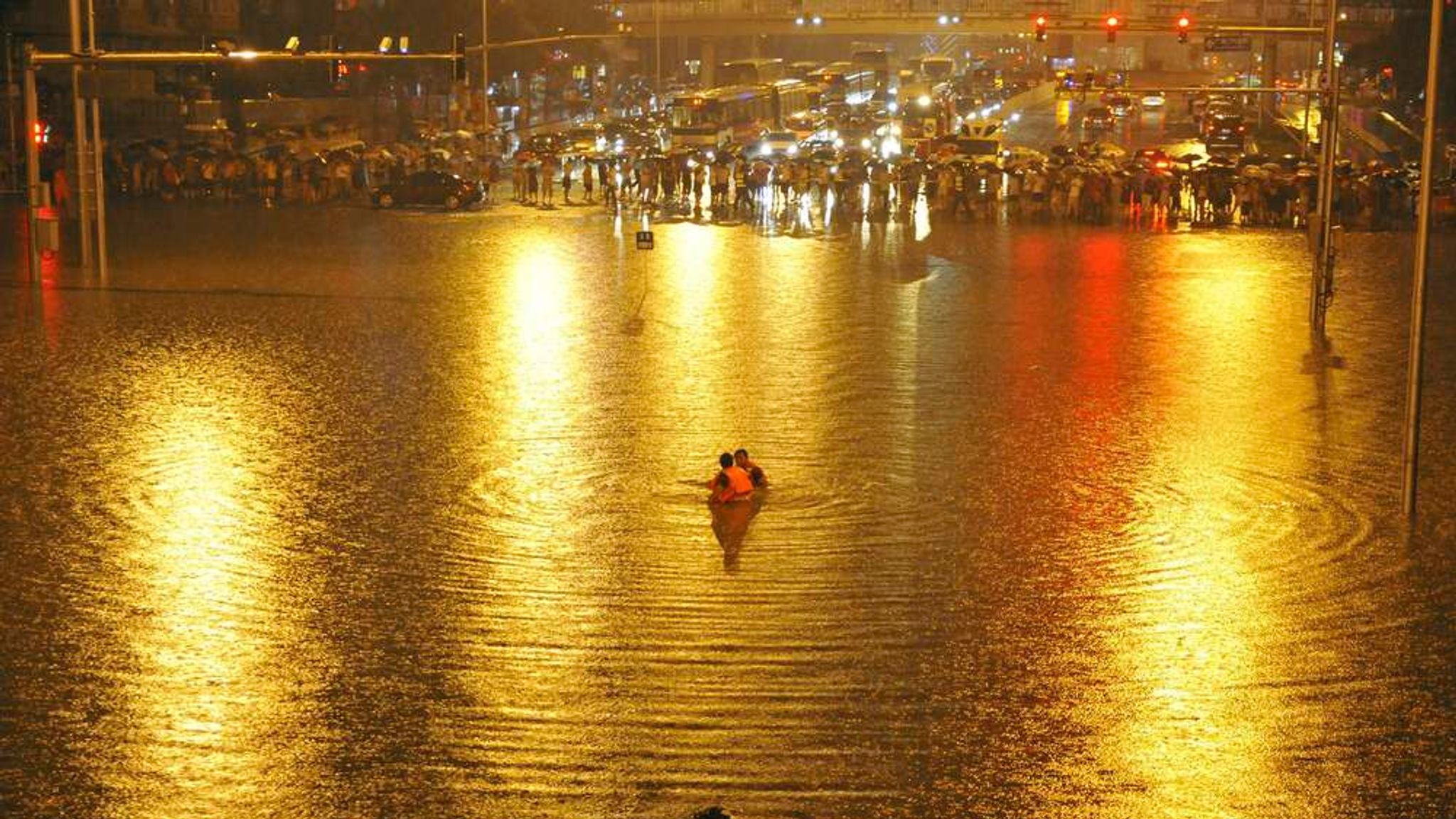 Heaviest Rain In 60 Years Kills 37 In Beijing | World News | Sky News