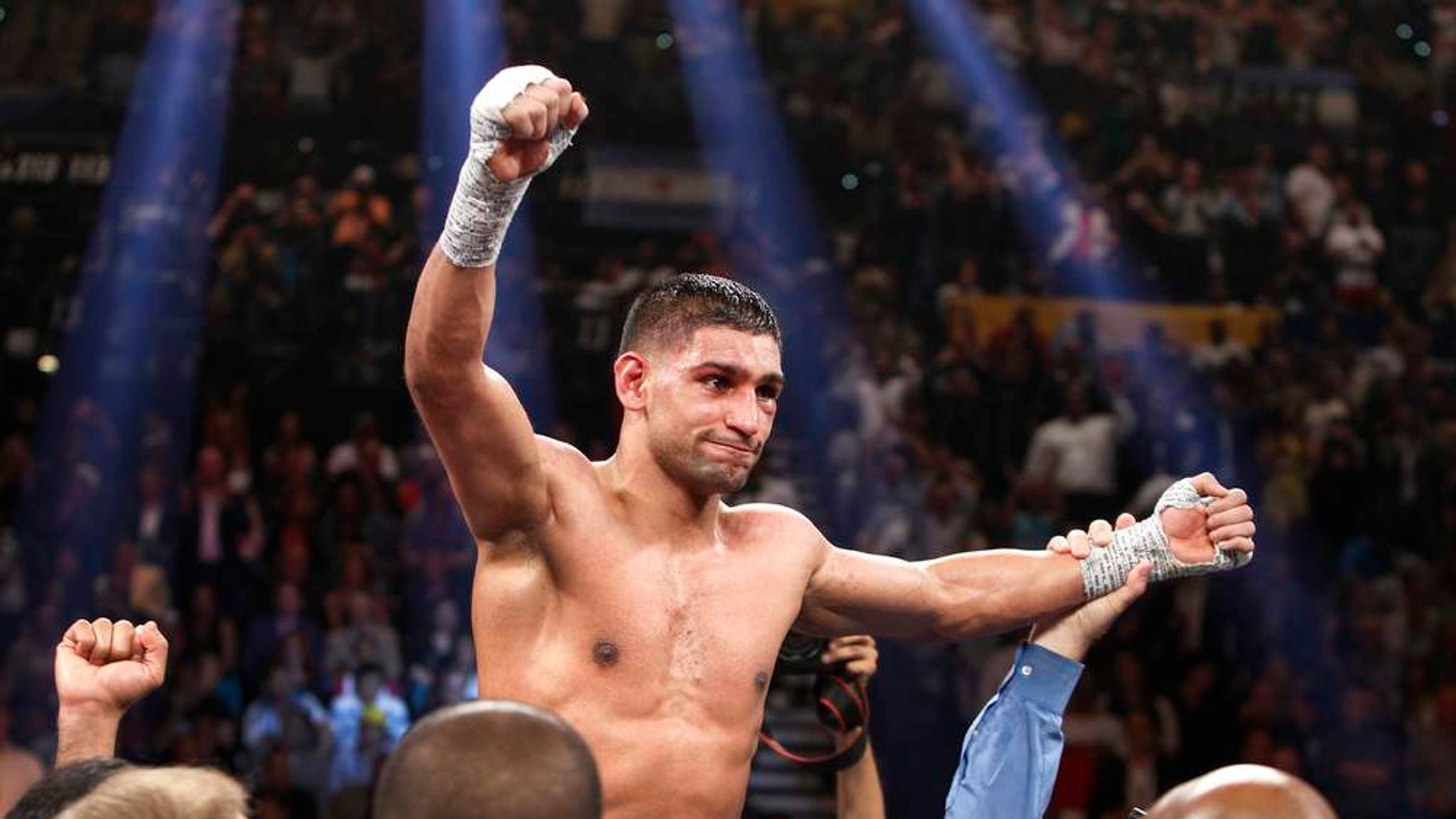 Boxer Amir Khan Arrested Over Assaults Uk News Sky News 