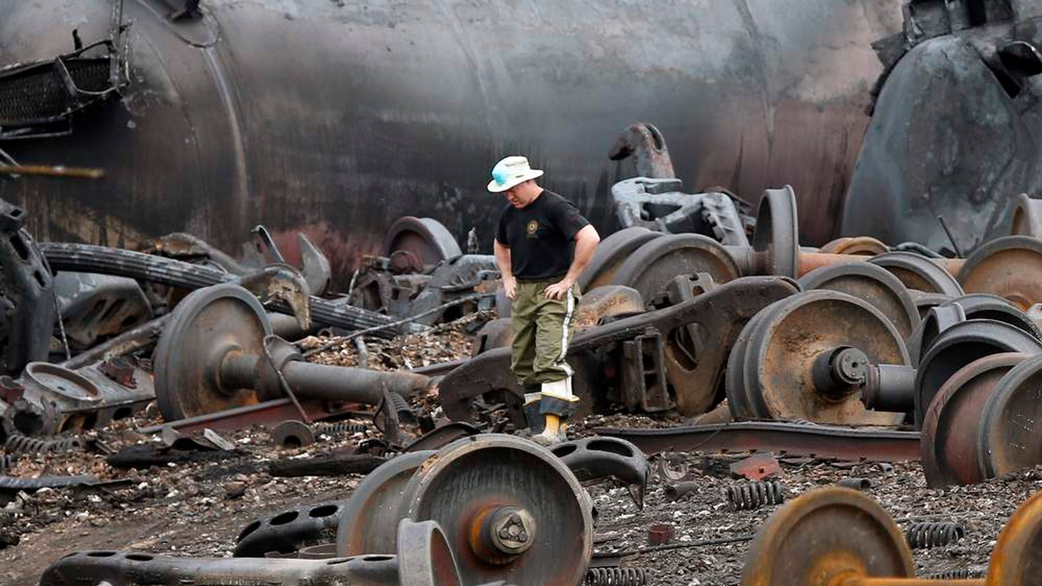 Canada Train Explosion: Criminal Probe Starts | World News | Sky News