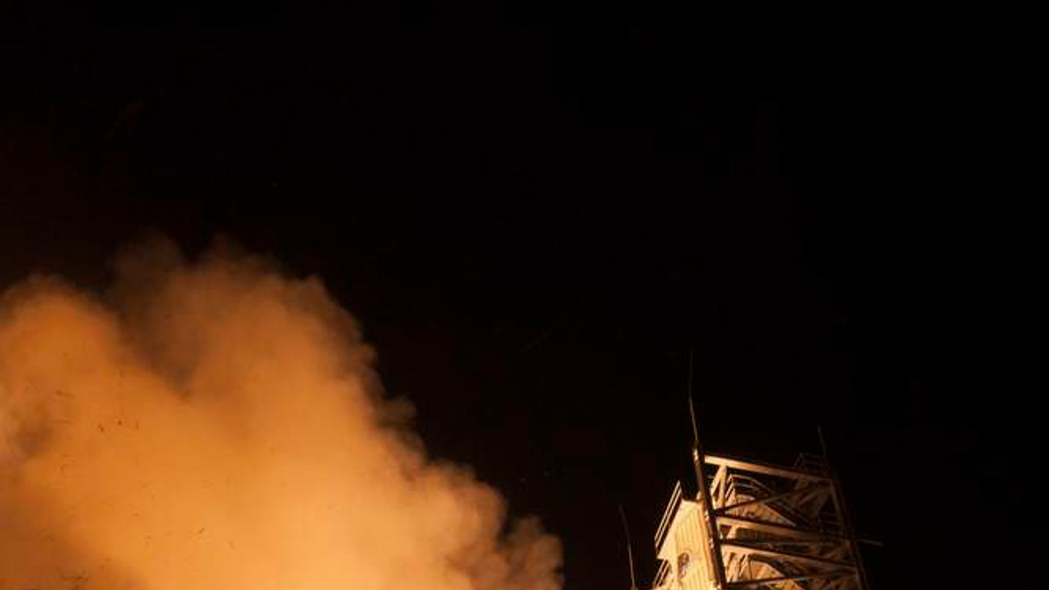 Frog Photobombs Nasa's LADEE Space Launch | Scoop News | Sky News