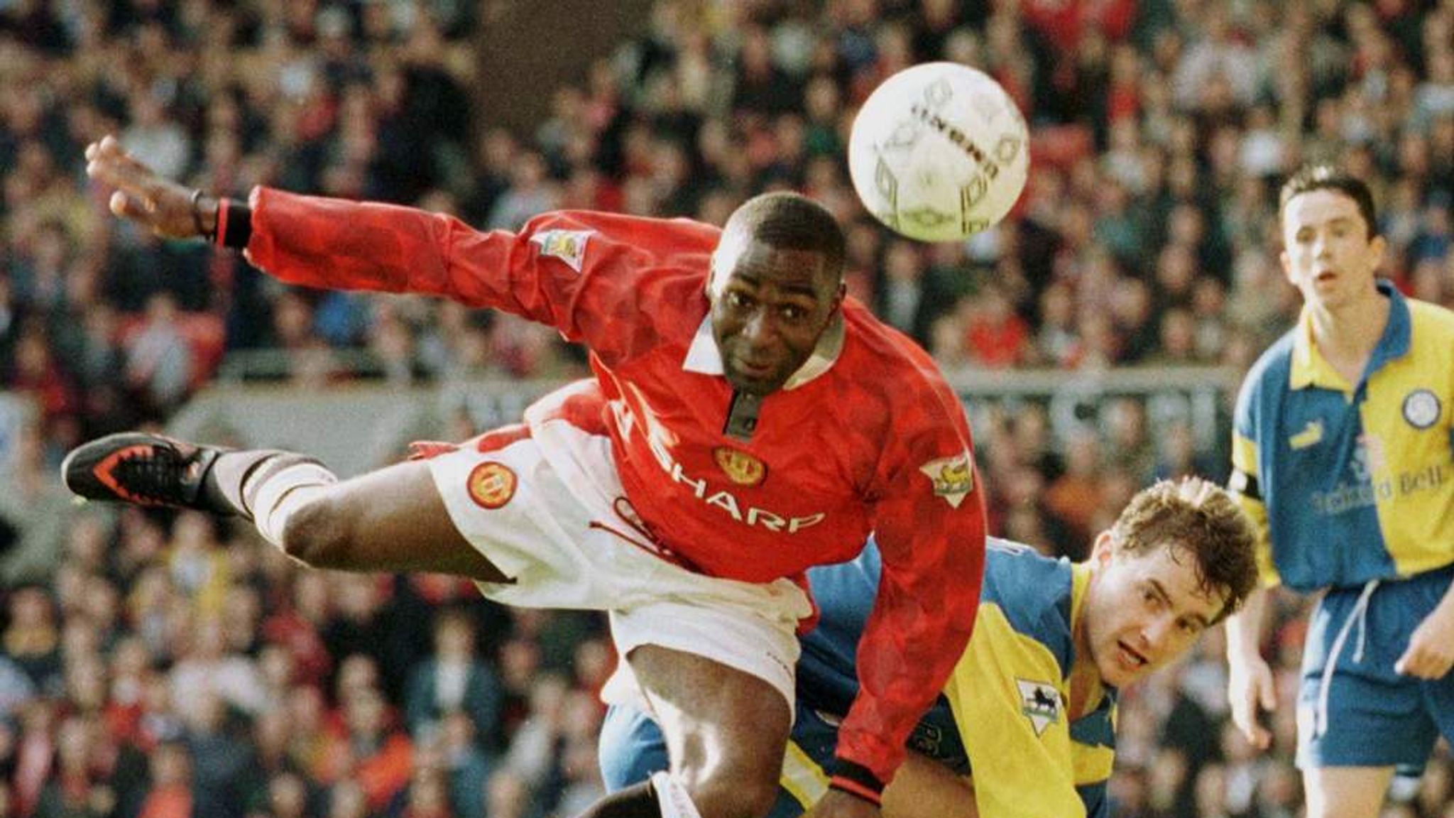 Andrew Cole: Passenger Admits Racial Abuse | World News | Sky News