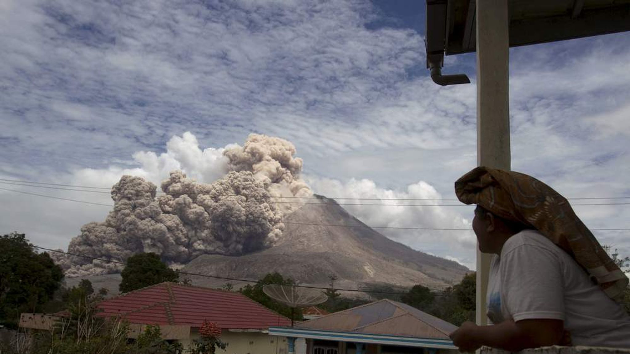 Indonesia Raises Volcano Alert Level | World News | Sky News
