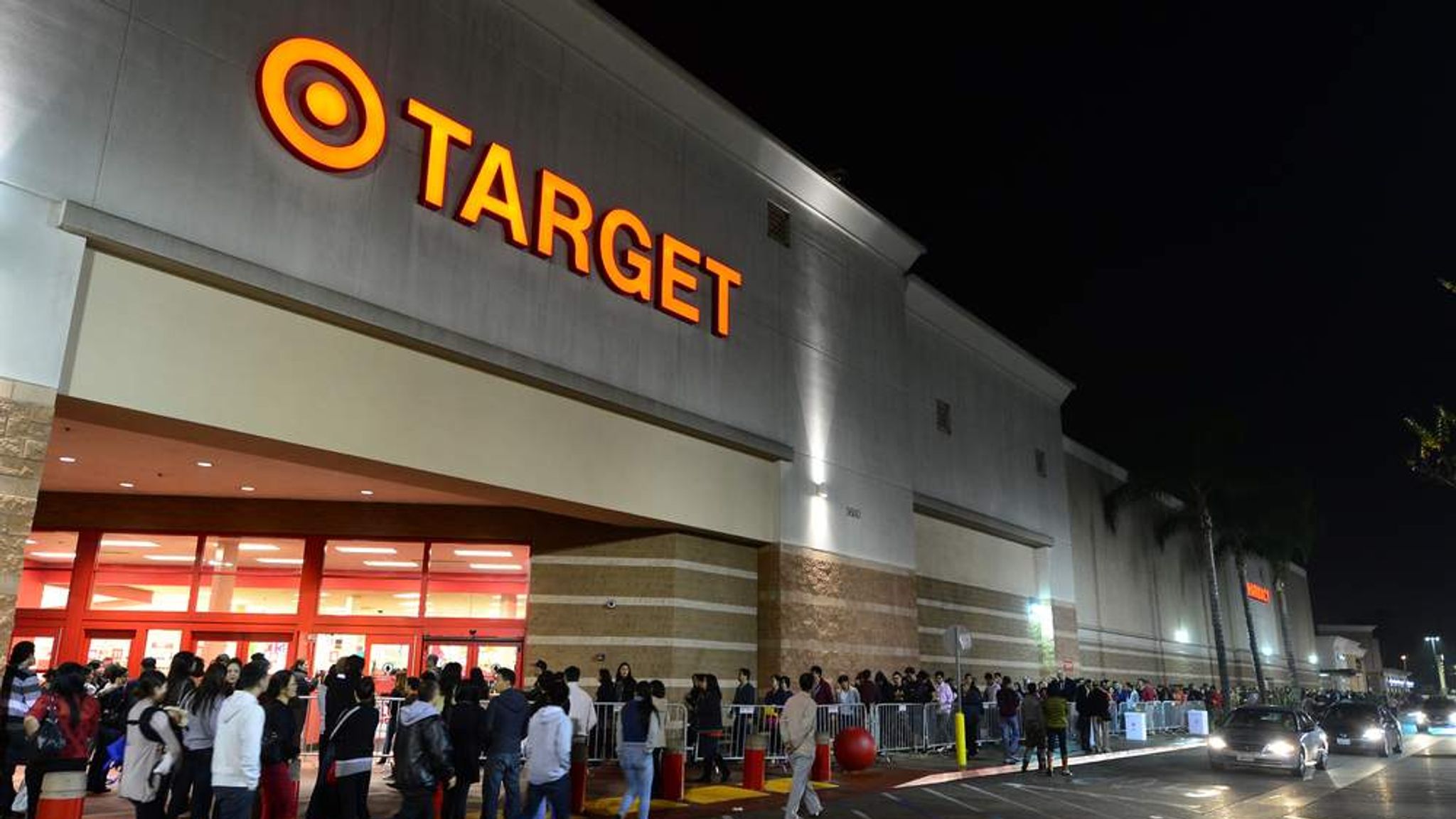 Target Data Breach: Encrypted Card PINs Stolen | US News | Sky News