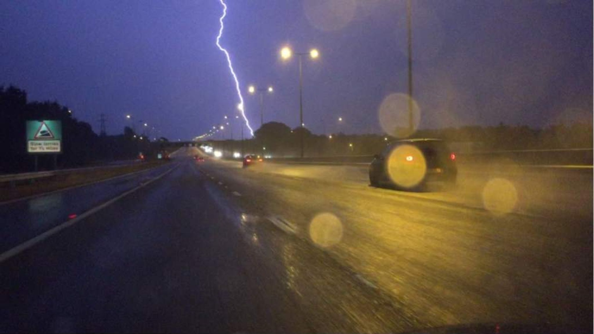 Lightning Seen Across UK As Heatwave Continues | UK News | Sky News