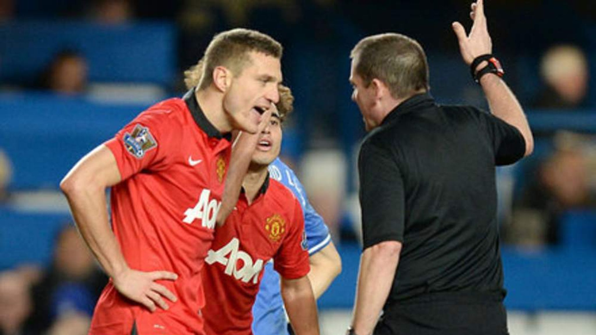 Manchester United Captain Vidic To Leave Club | UK News | Sky News