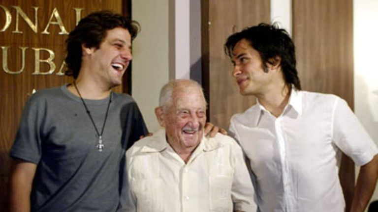 Che Guevara's Motorcycle Companion Dies In Cuba | Ents & Arts News ...